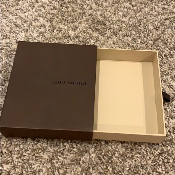 Louis Vuitton | Bags | Authentic Louis Vuitton Wallet Box Like New ...